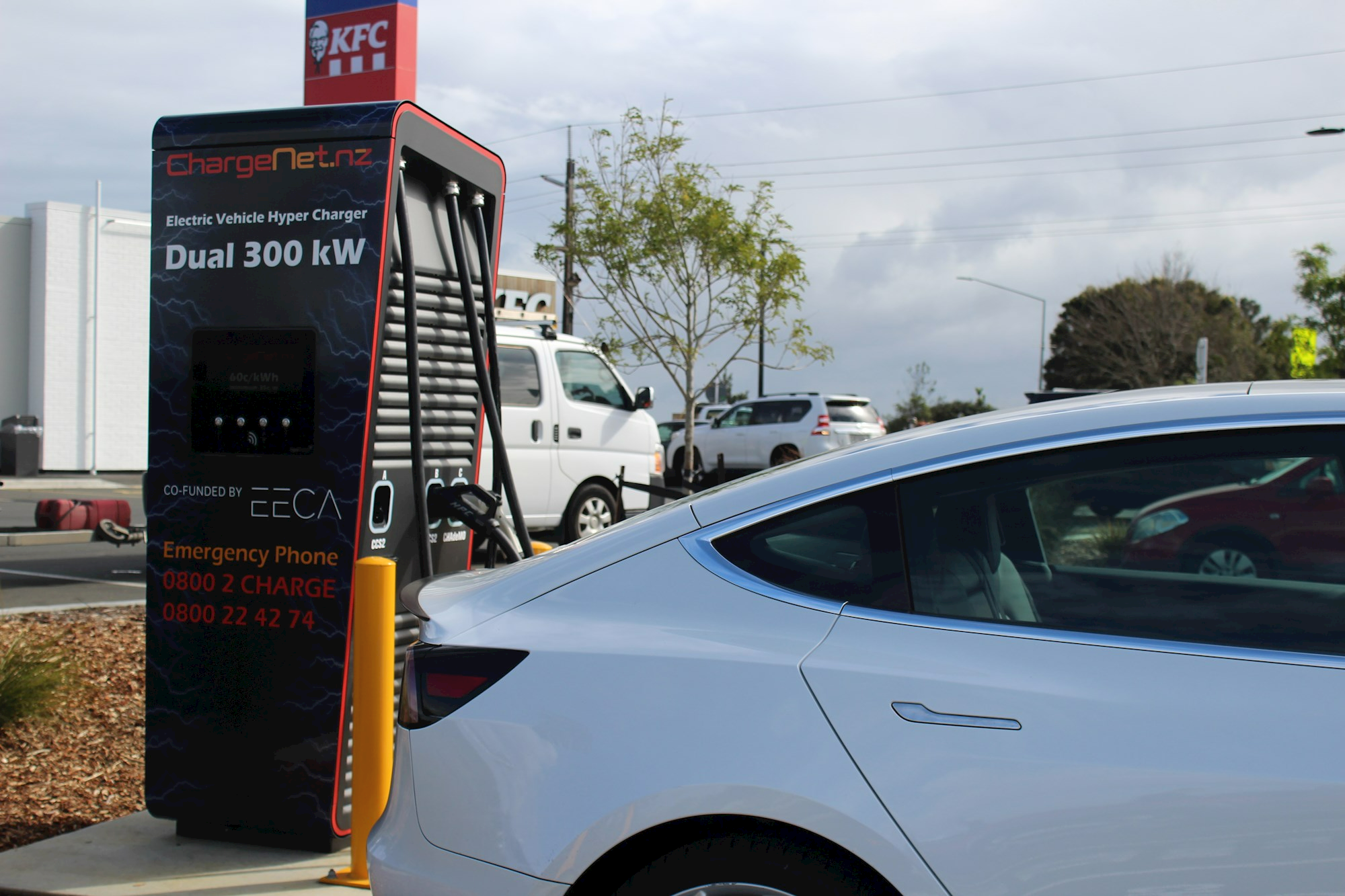 ChargeNet launches Rotorua’s first hyper-rapid EV charging s - Driven ...