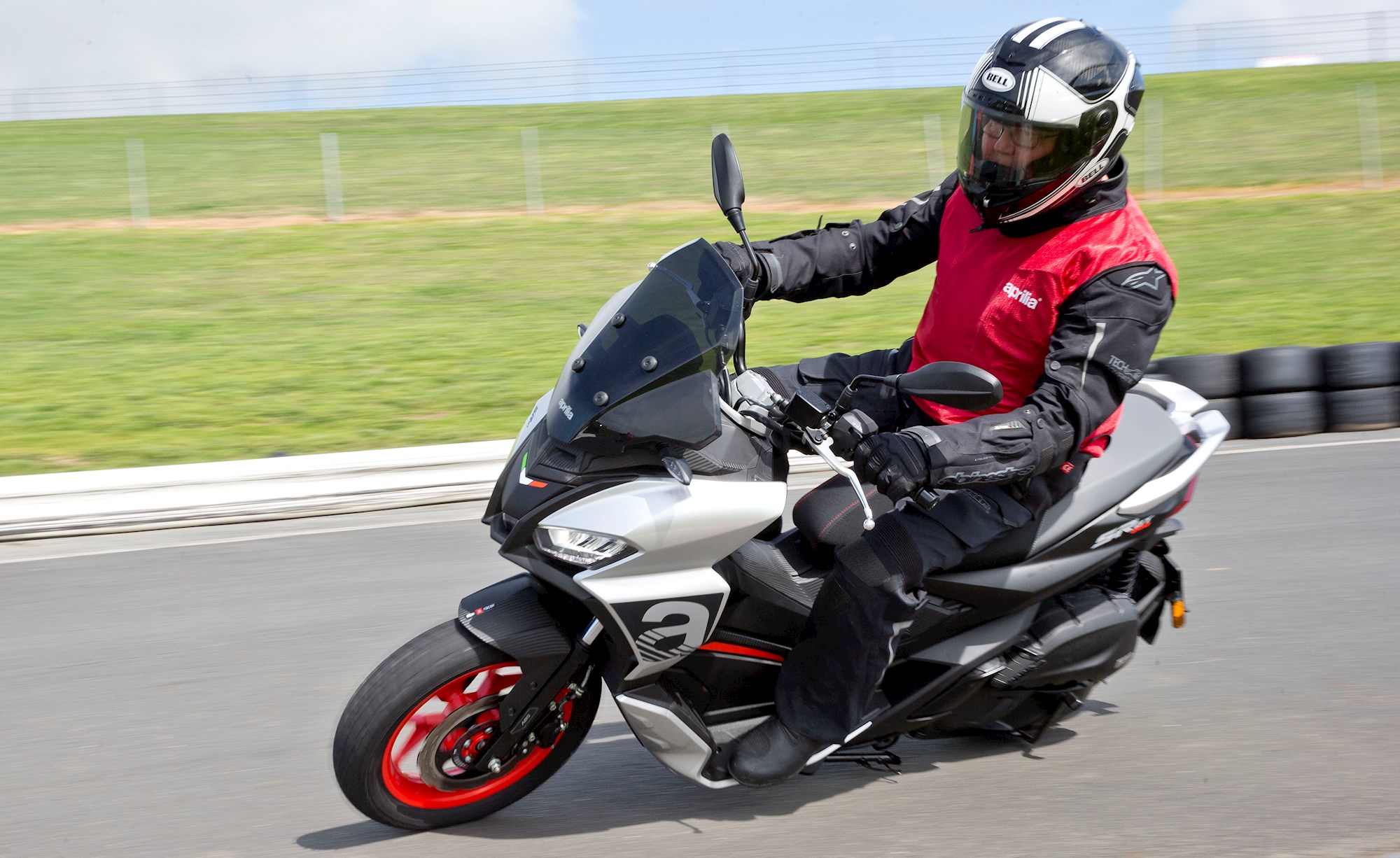 Aprilia SR GT review: Lean burn - Driven Car Guide