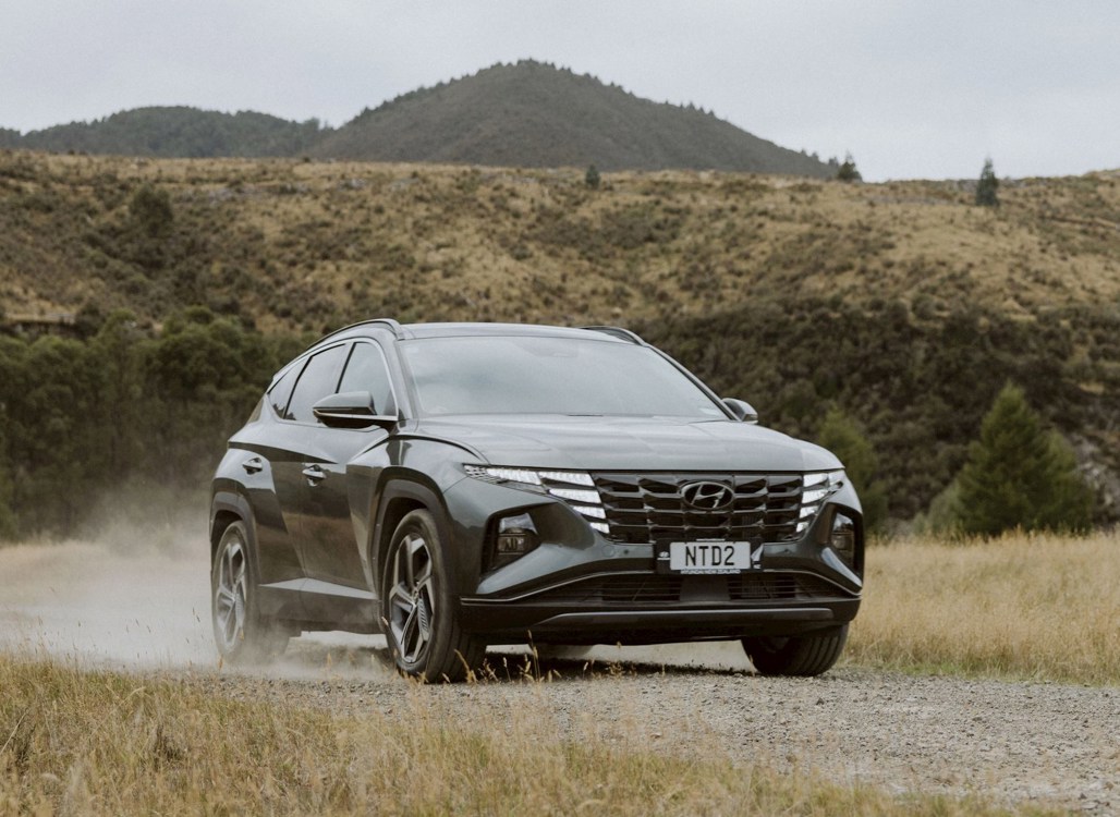 Hyundai Tucson Hybrid first drive: eco and friendly - Driven Car Guide