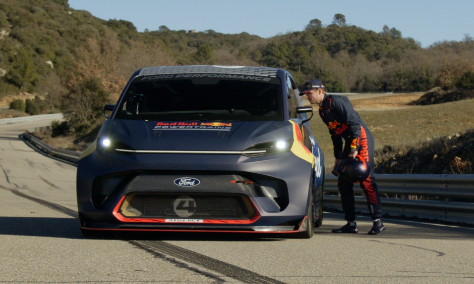 The Blue Oval and Red Bull: Ford is returning to Formula One - Driven ...