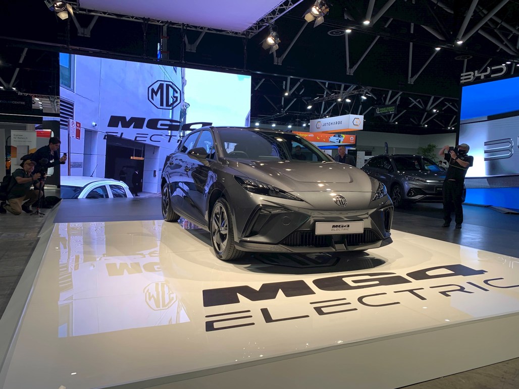 Rear-drive MG4 and long-range MG ZS EV unveiled - Driven Car Guide