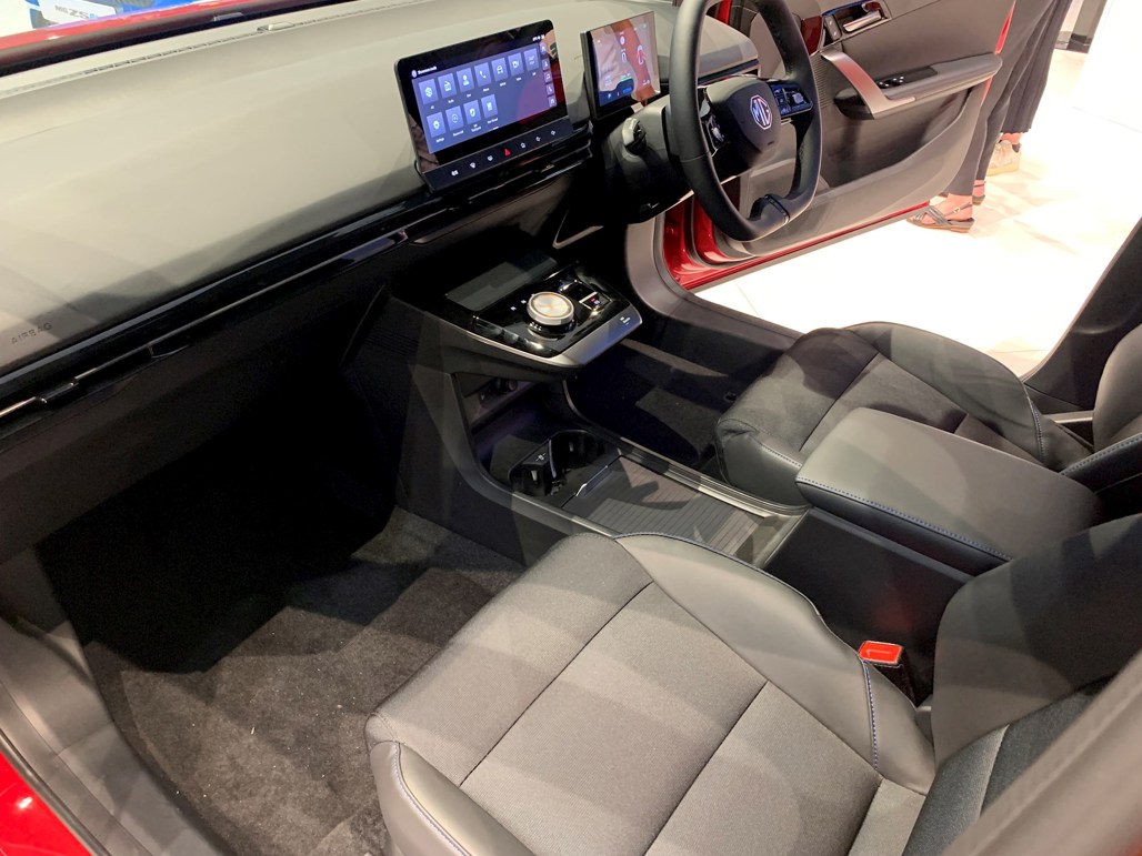 Rear-drive MG4 and long-range MG ZS EV unveiled - Driven Car Guide