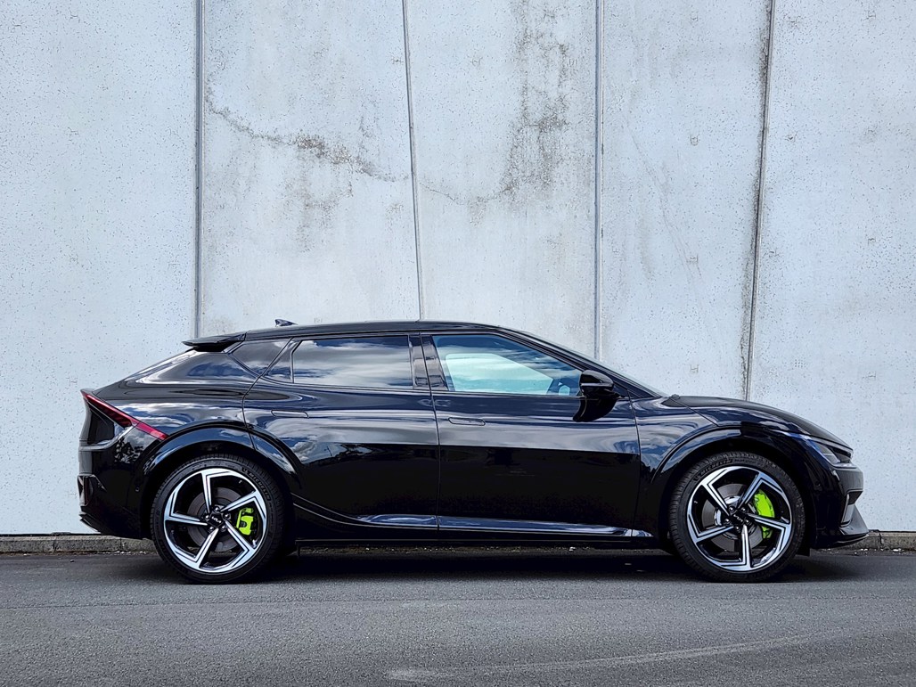 Kia EV6 GT review: Fast, furious and family friendly - Driven Car Guide