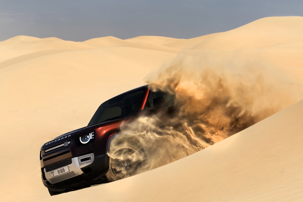 Land Rover Defender V8 first drive: 8 seater can have 8 cyli - Driven ...