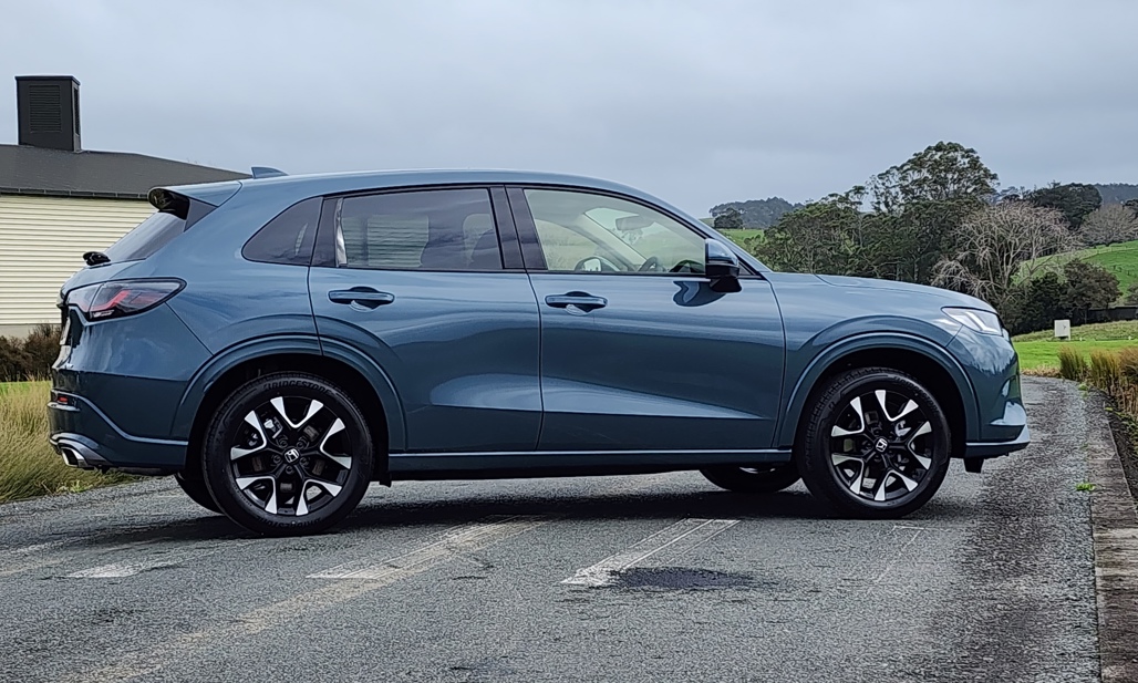 Honda ZR-V Turbo & Sport e:HEV first drive: tech deck - Driven Car Guide