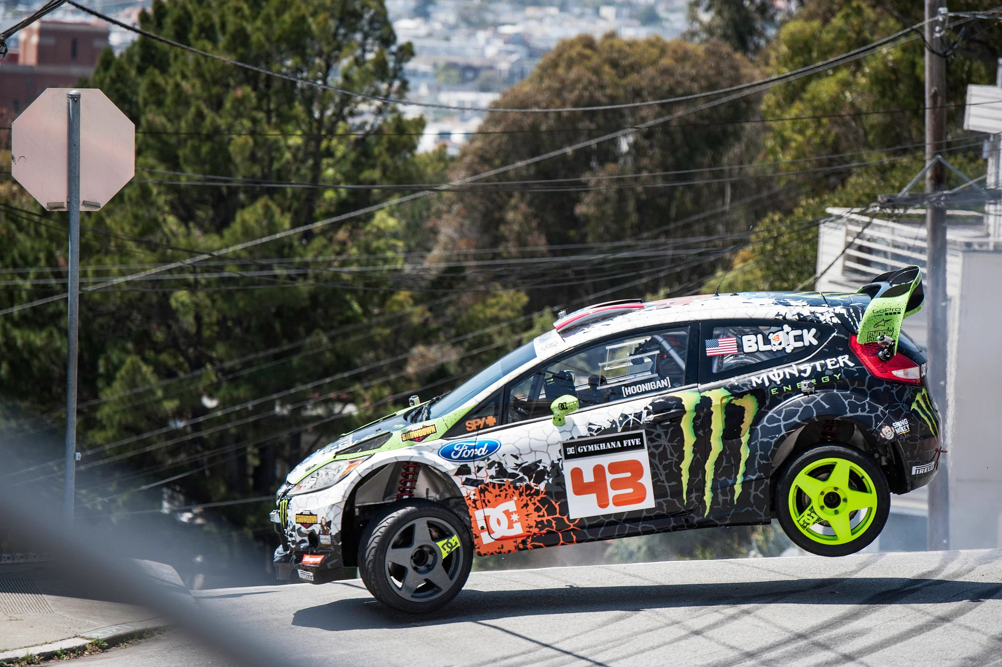 Car-Vid Classics: Ken Block, Ultimate Urban Playground - Driven Car Guide