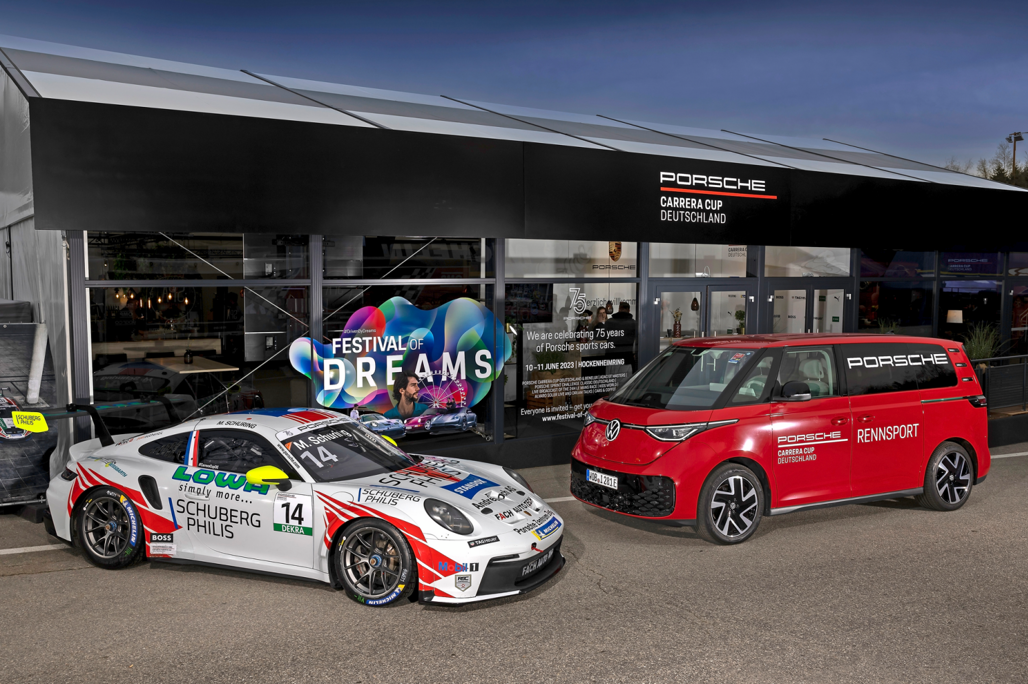 Iconic Volkswagen Kombi Porsche race service bus is back - a - Driven ...