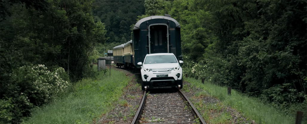 Land Rover Discovery Sport tows 108-tonne train - Driven Car Guide
