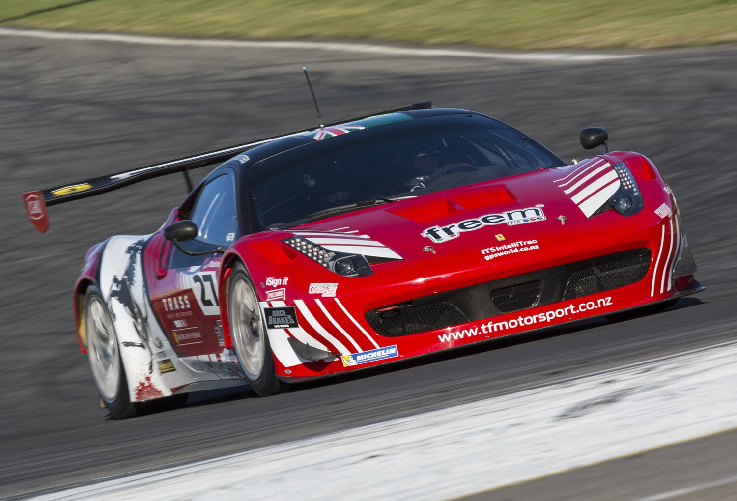 Aussie racer Muscat returns to New Zealand soil - Driven Car Guide