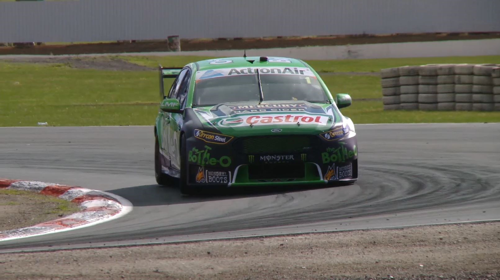Ipswich marks 400th race start for Mark Winterbottom - Driven Car Guide