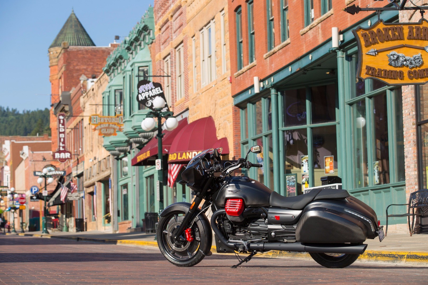 Moto Guzzi launches MGX-21 at Sturgis - Driven Car Guide