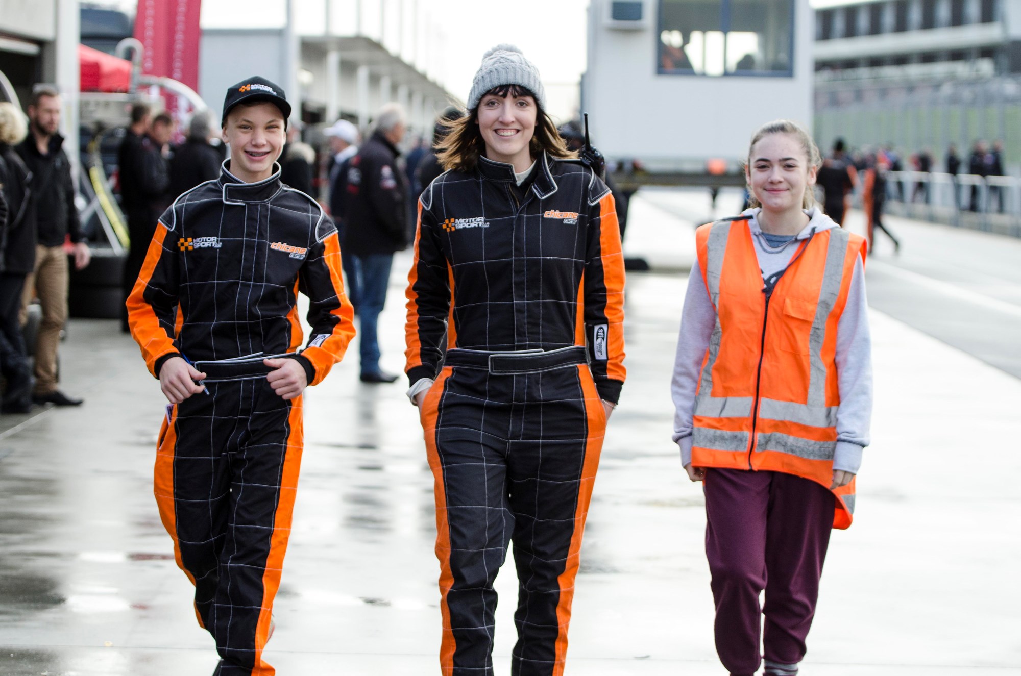 Motorsport: Marshalling support - Driven Car Guide