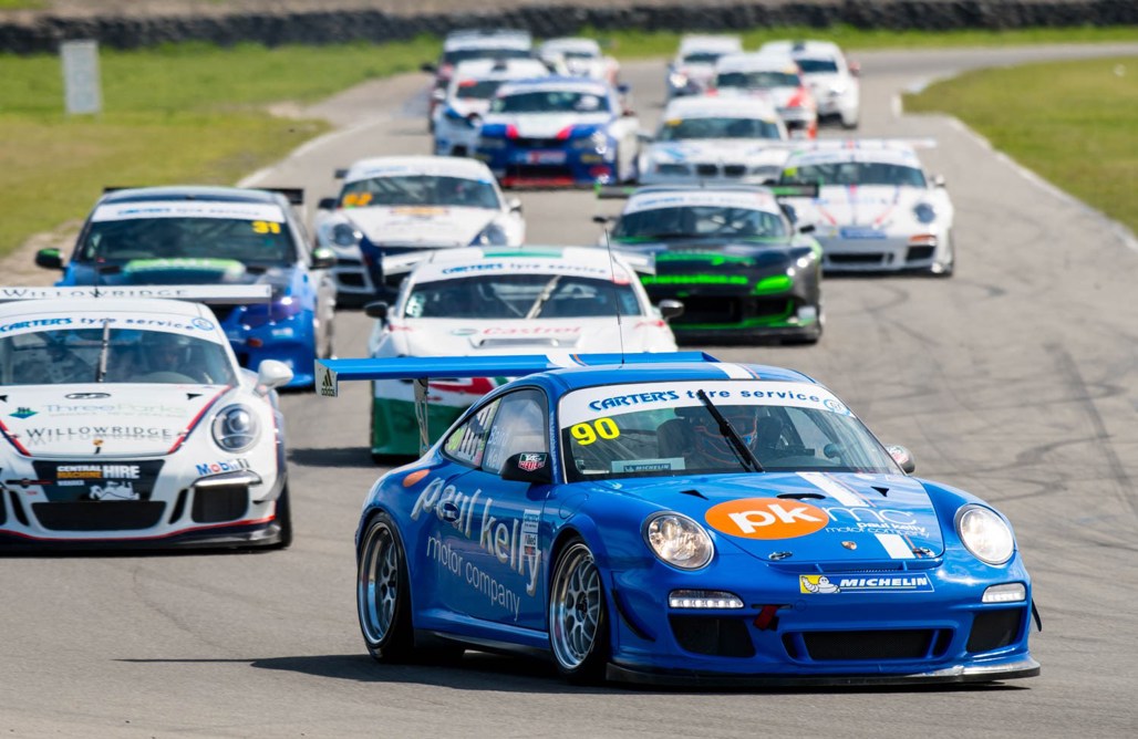 Carters Mercedes-AMG SLS claims first New Zealand race win - Driven Car ...