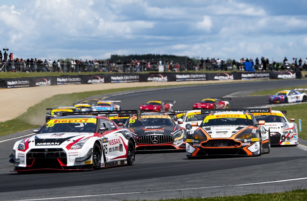 Hampton Downs 101: what did we learn? - Driven Car Guide