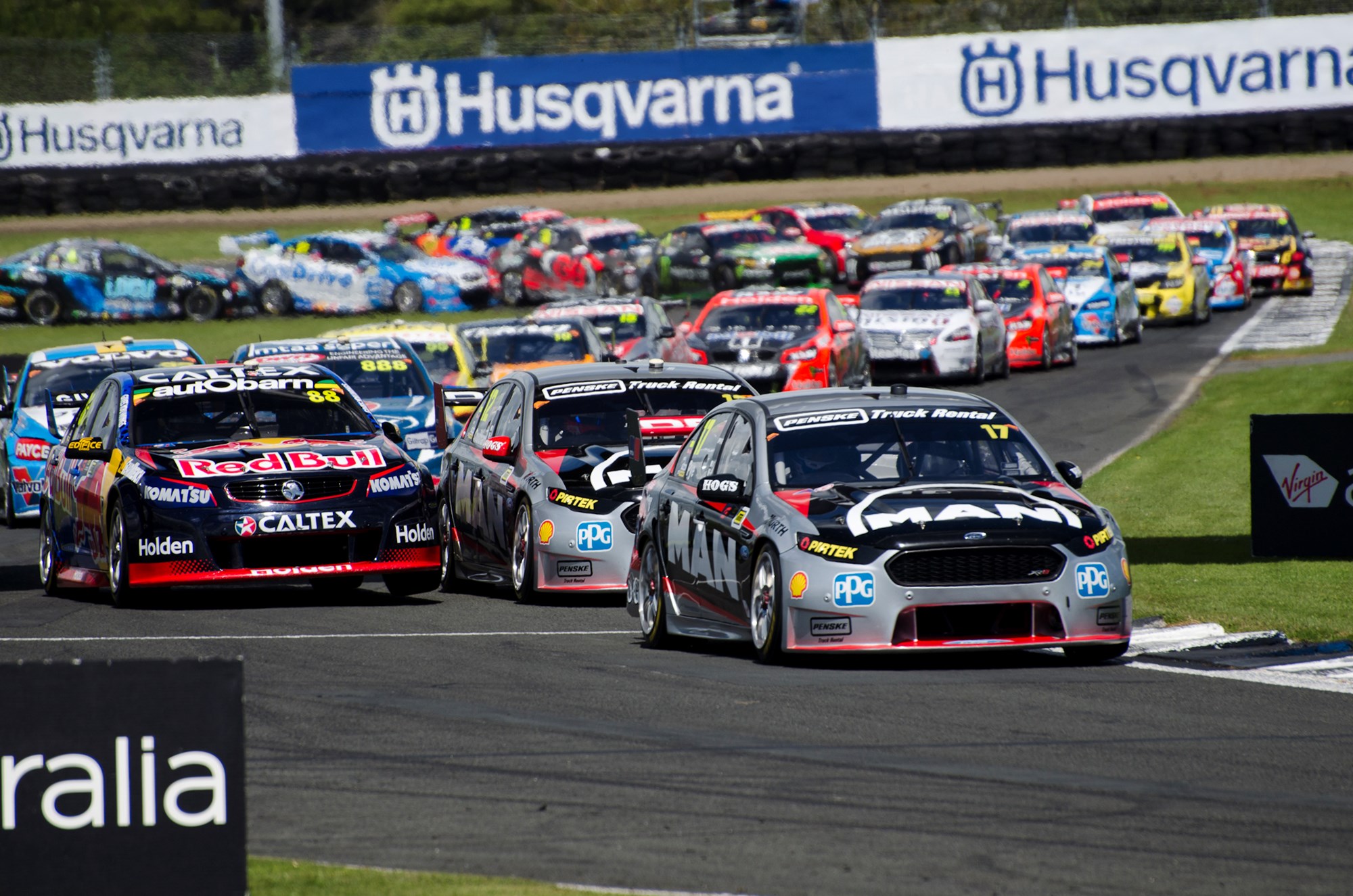 Absolute Scenes: theatre in Pukekohe - Driven Car Guide