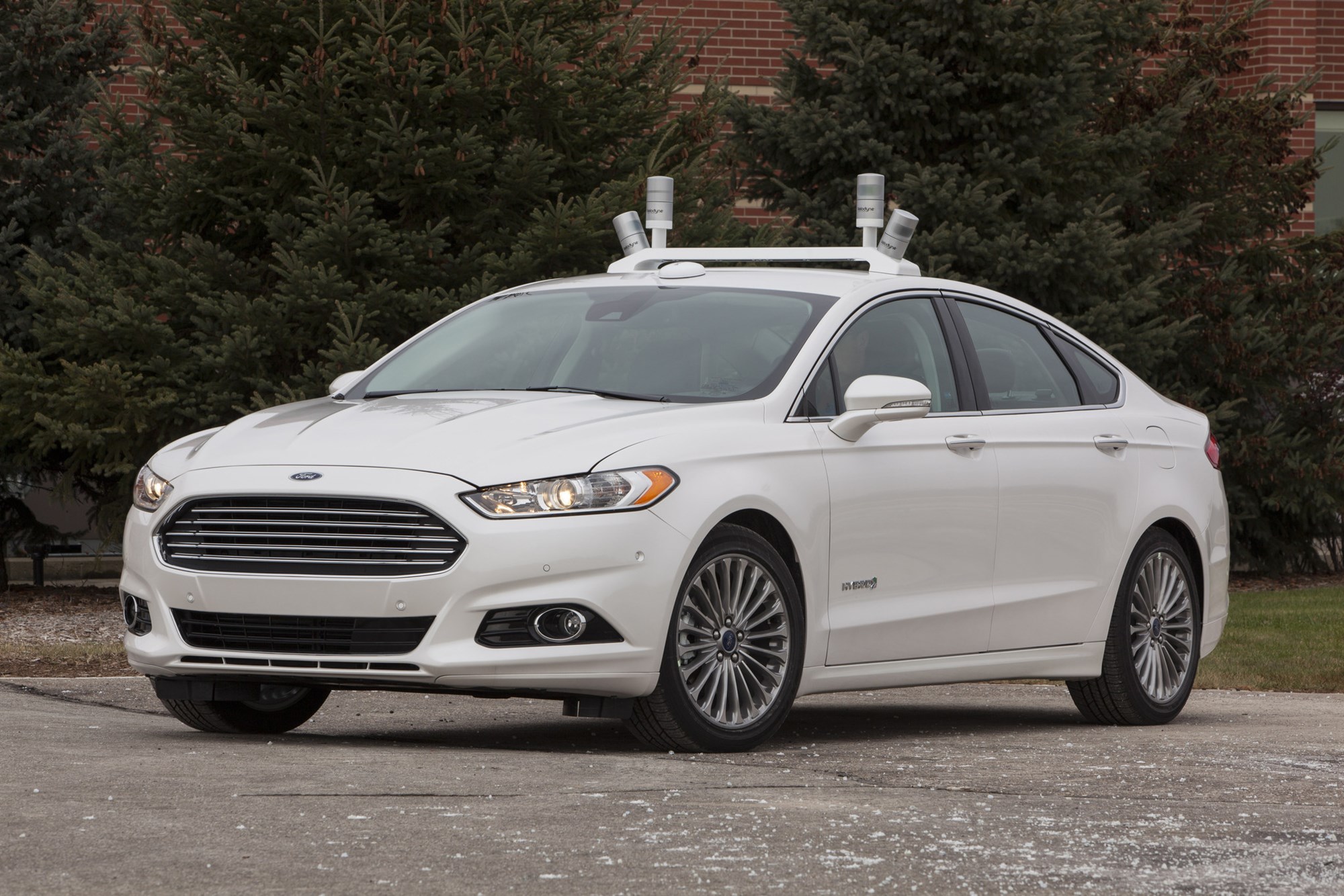 Ford to test driverless cars in UK - Driven Car Guide