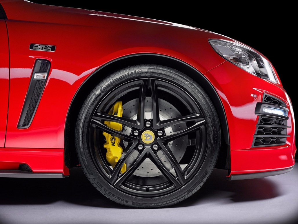 This is it: HSV reveal final Aussie Commodore fling - Driven Car Guide