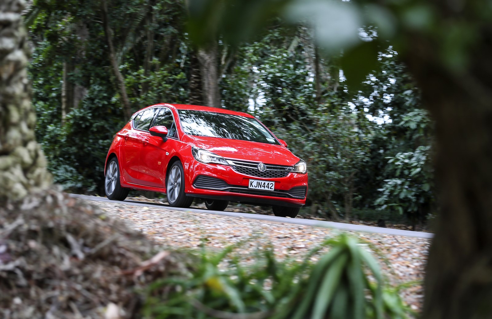 Holden Astra Hatch: The multi-national Astra - Driven Car Guide