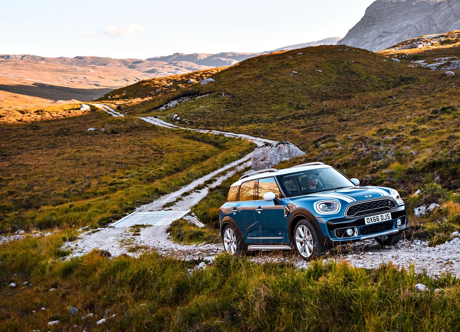 Mini Countryman: Bigger and better - Driven Car Guide