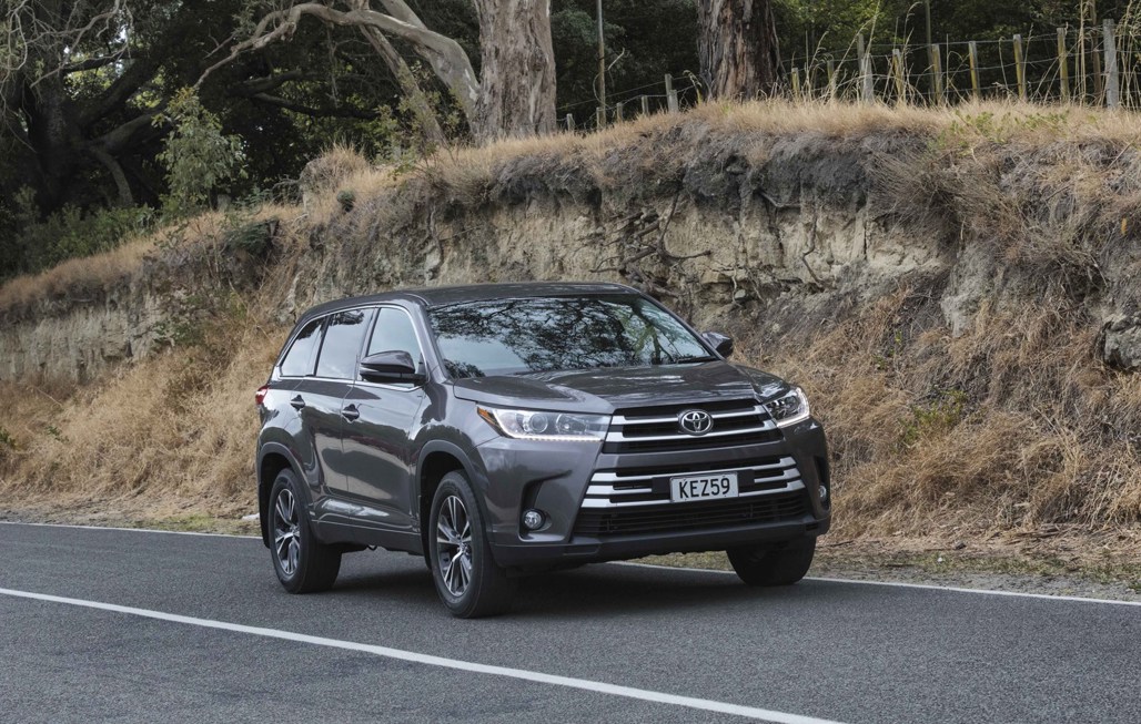 Highlander SUV driving Toyota sales - Driven Car Guide