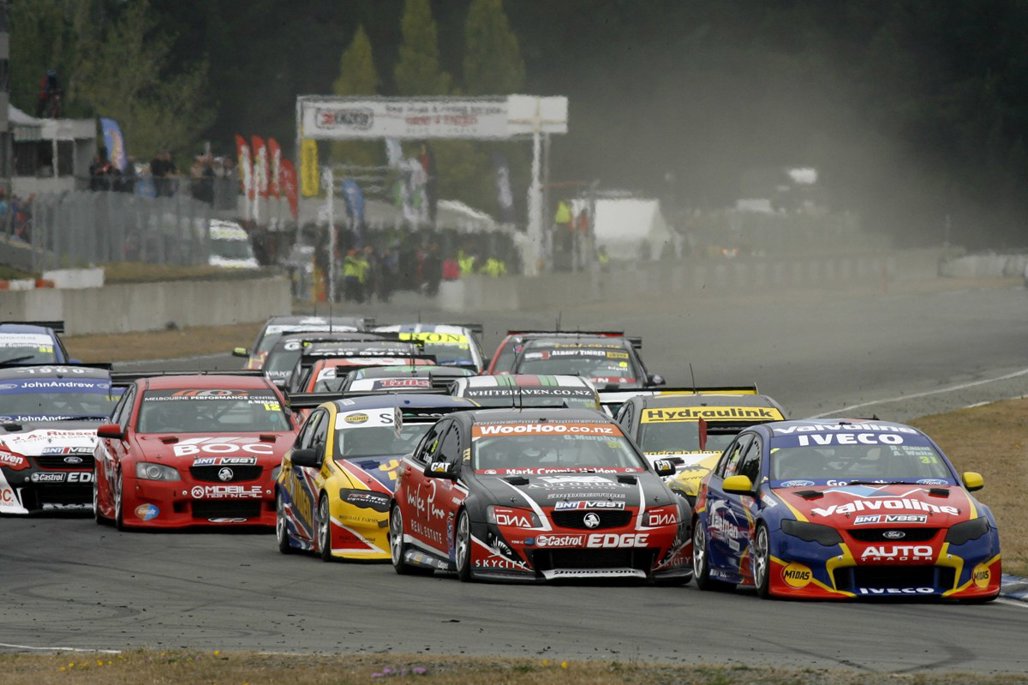 All-in twilight enduros plan for saloon car racing shake-up - Driven ...