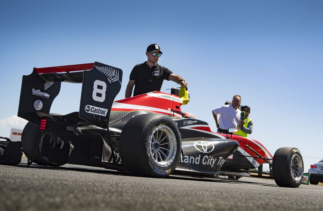 Numbers count for F1 drivers - Driven Car Guide