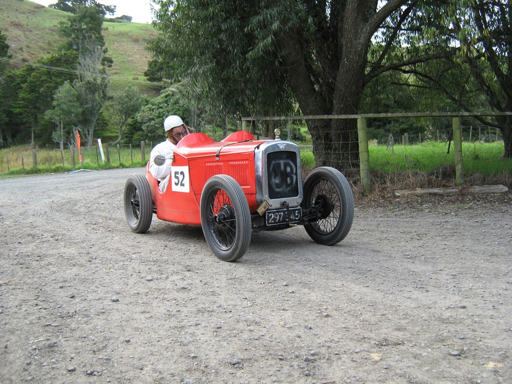 Classic Cars: World’s fastest Austin - Driven Car Guide