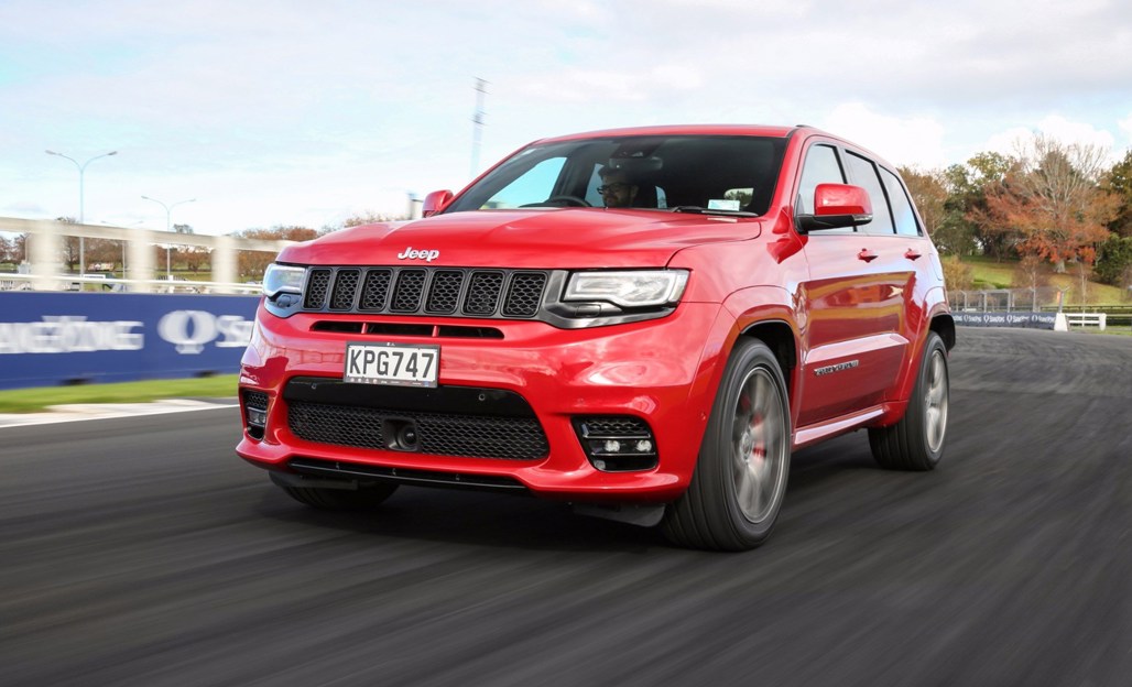 Meet Jekyll & Hyde: we thrash Jeep's new Grand Cherokee duo - Driven ...
