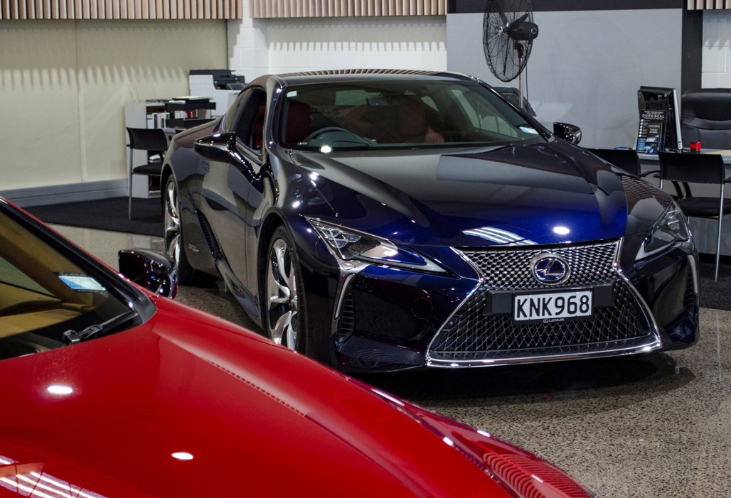 The first Lexus LC 500s arrive in NZ, and they look spectacu - Driven ...
