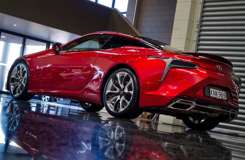 The first Lexus LC 500s arrive in NZ, and they look spectacu - Driven ...