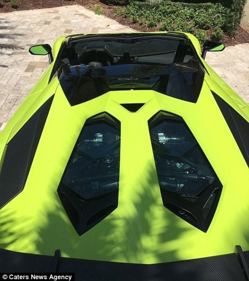 Lam-boat-ghini: Meet the $3m Aventador SV and Speedboat comb - Driven ...