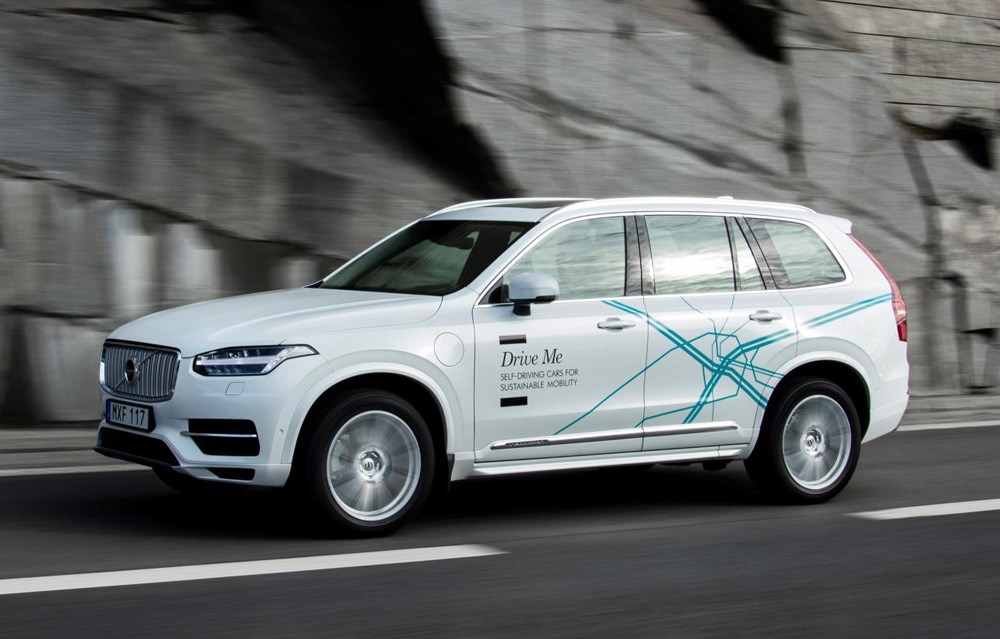 Volvo promise new self-driving system by 2021 - Driven Car Guide