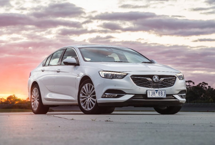 Next-gen Commodore shortlisted for World Car of the Year Awa - Driven ...
