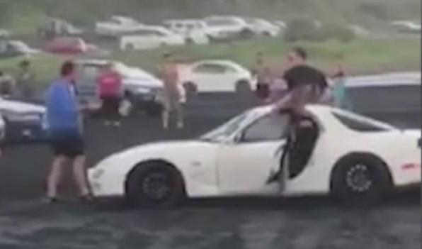 Watch: Man who confronts boy-racers on beach is run over - Driven Car Guide