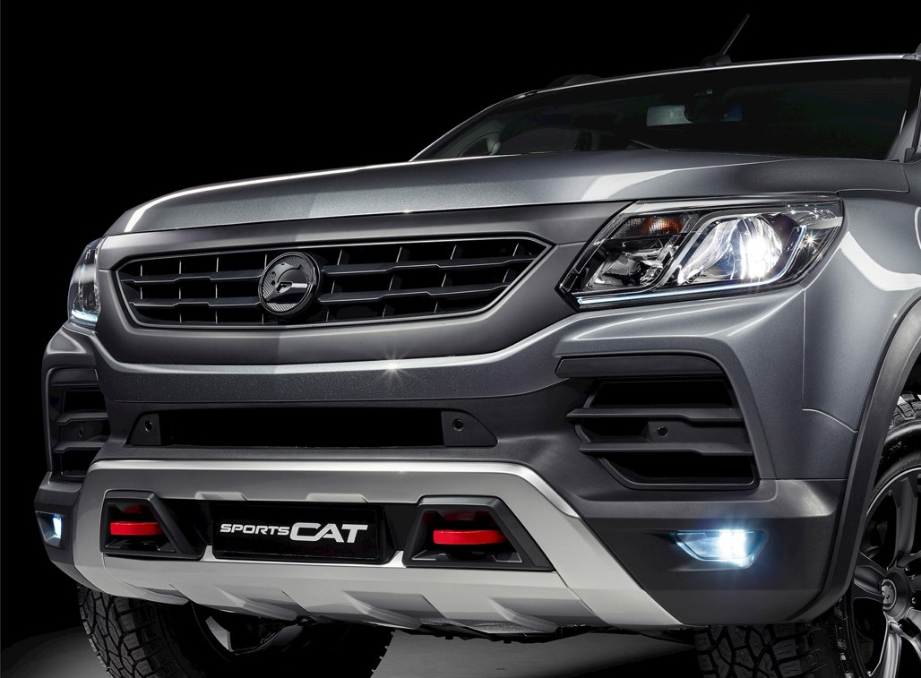 First drive: we get behind the wheel of the new HSV SportsCa - Driven ...