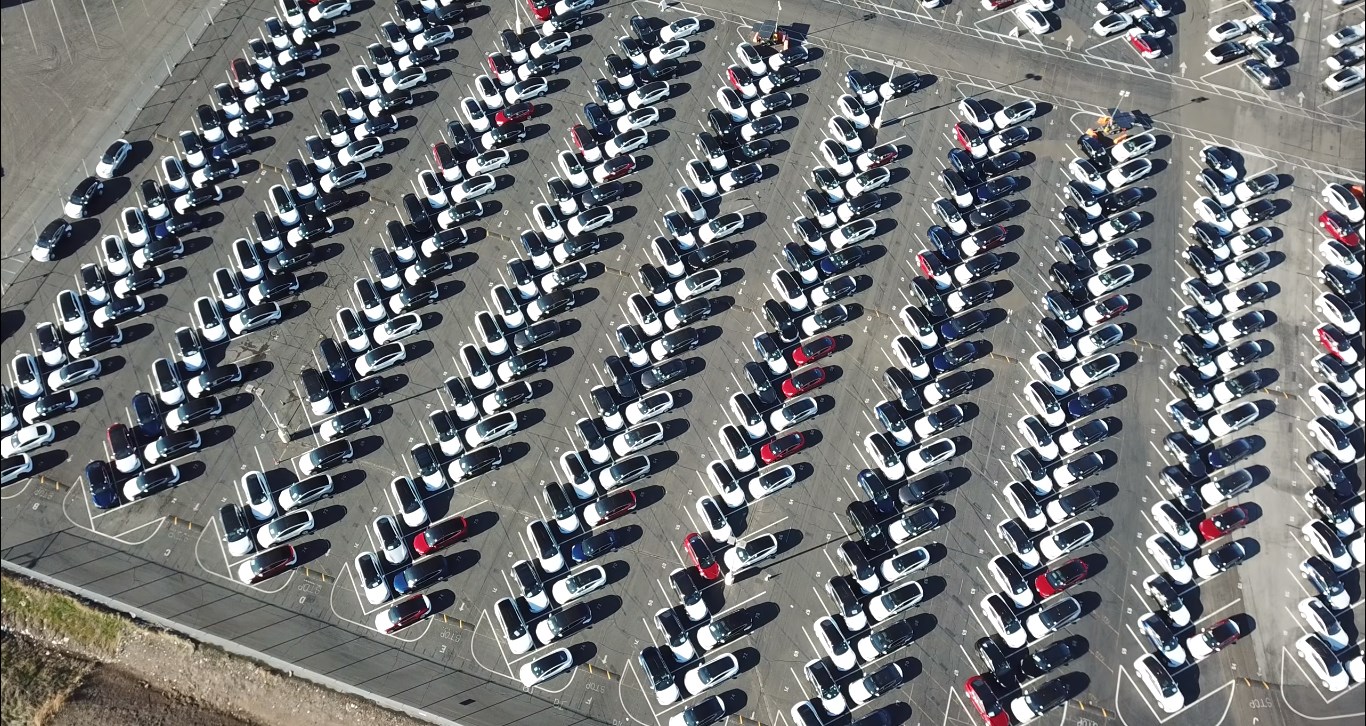 Good news for Tesla, as Model 3 production ramps up - Driven Car Guide