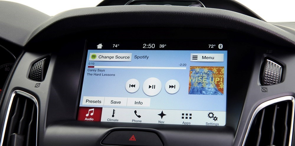 Ford Sync 3 entertainment system debuts, ditches Microsoft - Driven Car ...