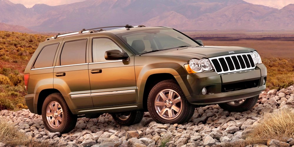 Jeep Cherokee SRT8 beast packs a wallop - Driven Car Guide