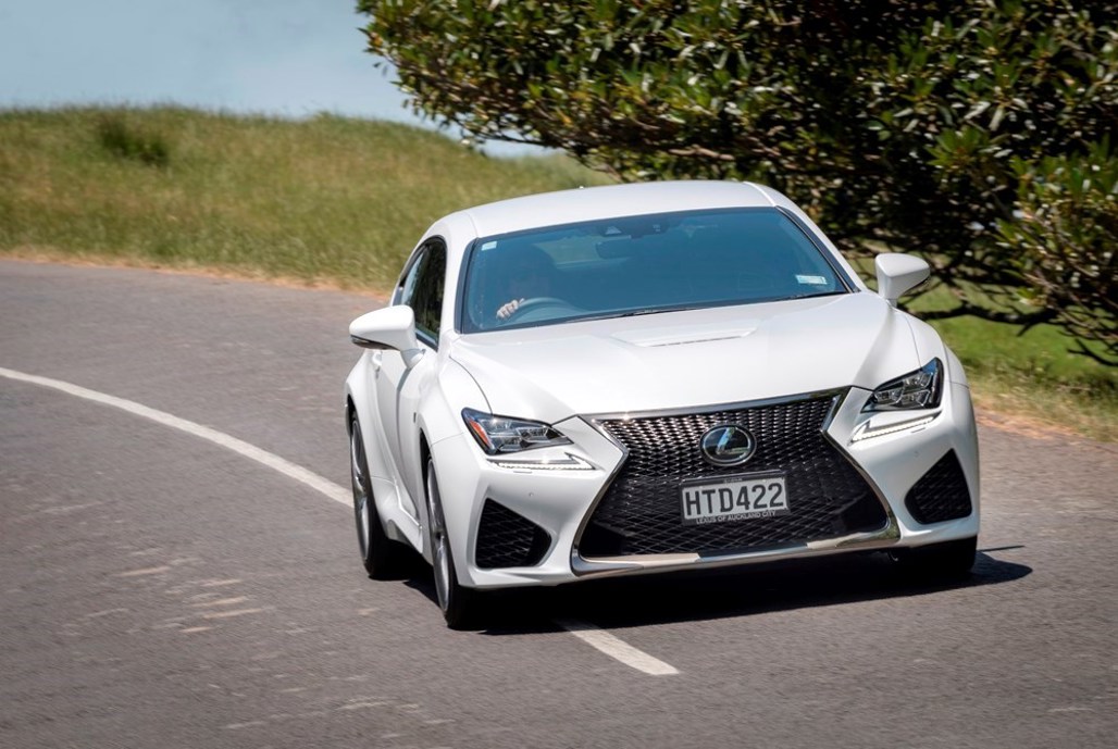 Lexus slips into the fast lane - Driven Car Guide