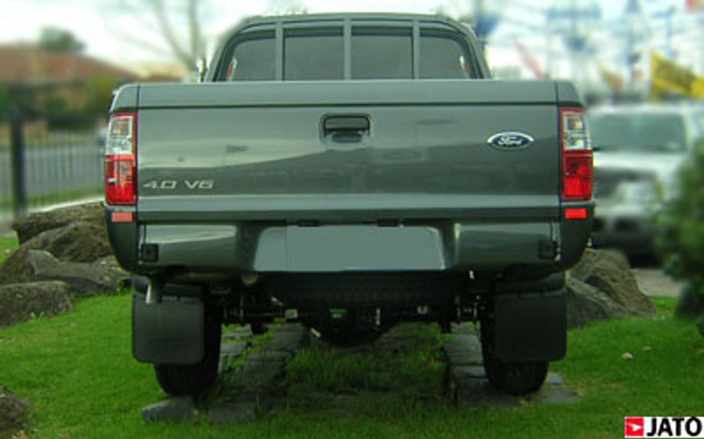 FORD ECONOVAN - Driven Car Guide