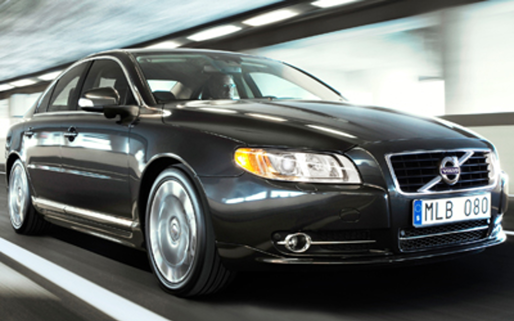 VOLVO S80 - Driven Car Guide