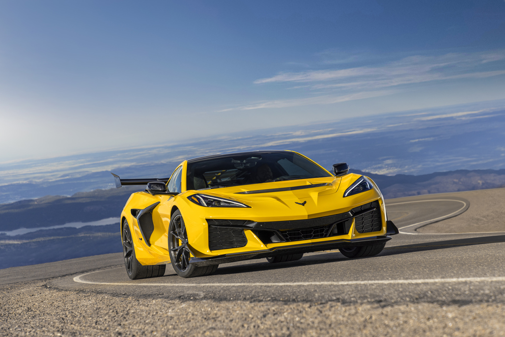 Fastest Corvette ever: 2025 Chevrolet ZR1 arrives as 793kW V8 supercar ...