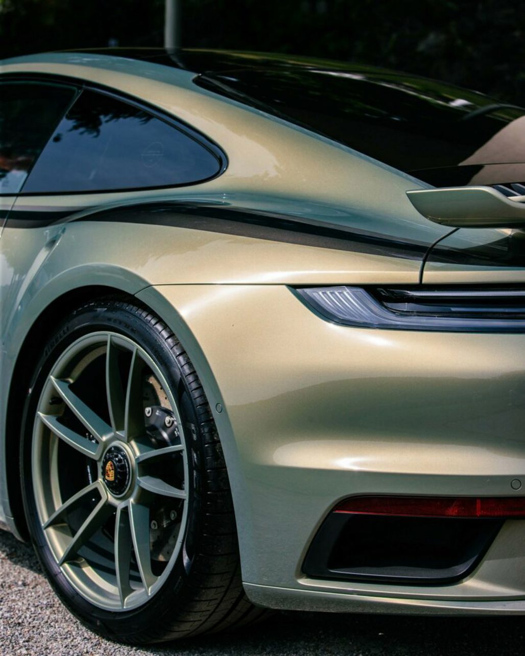Exclusive Urban Bamboo Porsche 911 Turbo S pays tribute to classic 959 ...
