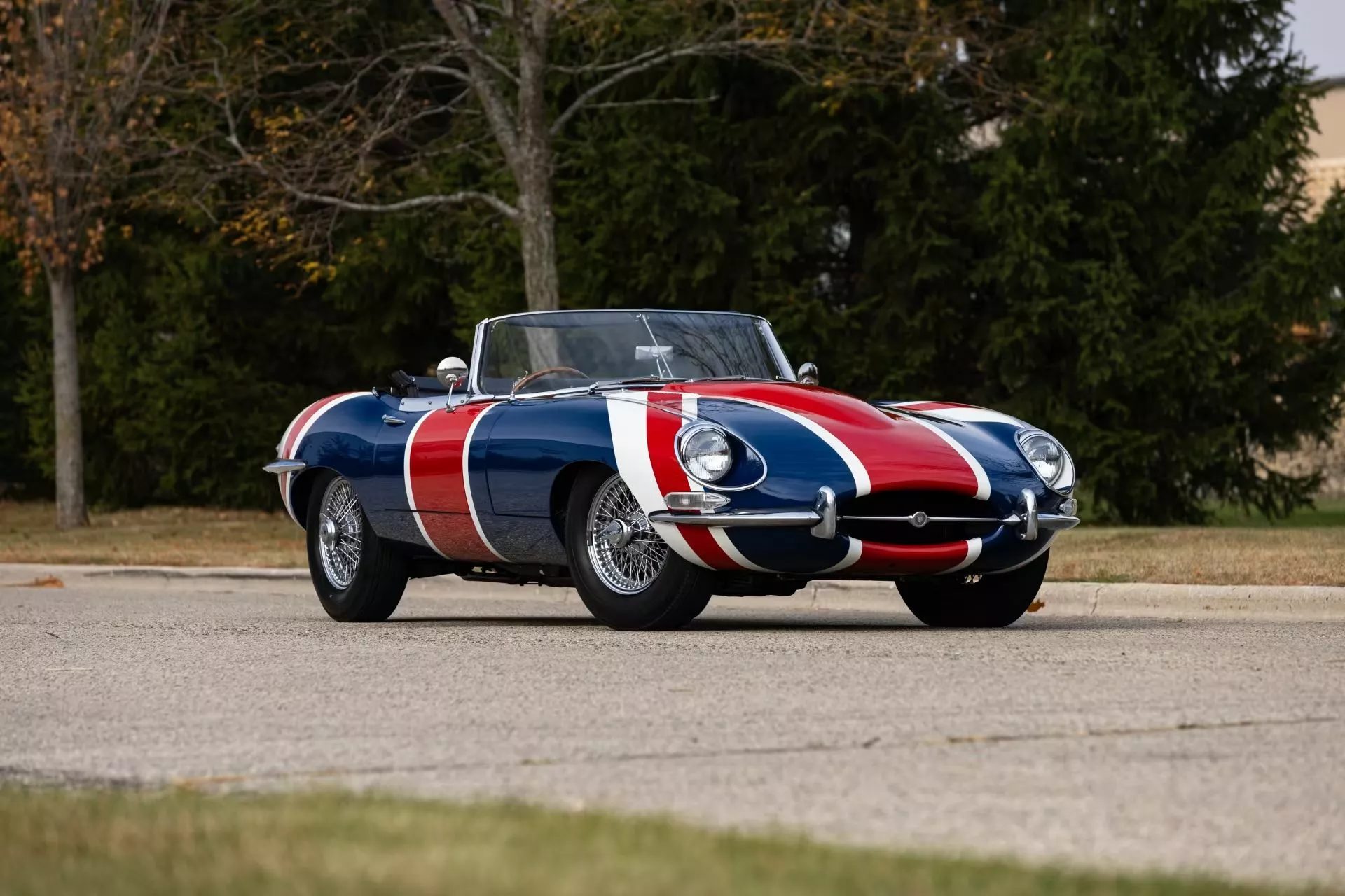 ‘Shaguar’ from Austin Powers to go under the hammer - Driven Car Guide
