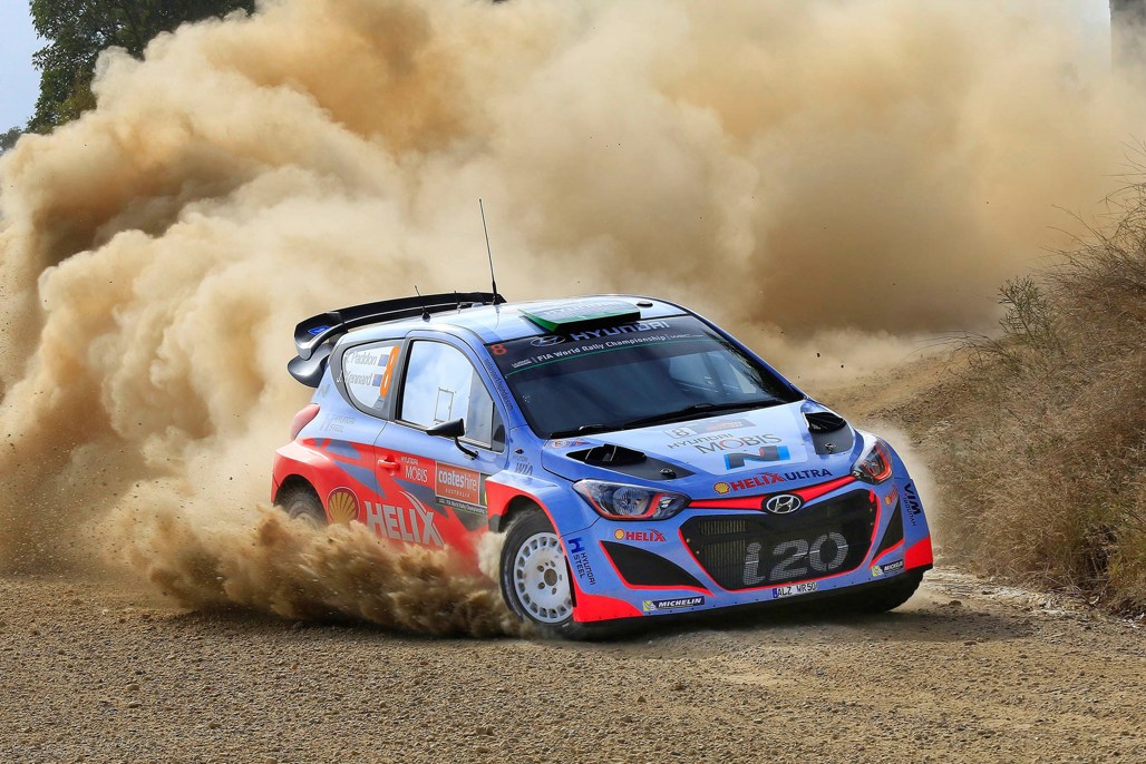 Paddon sets the pace - Driven Car Guide