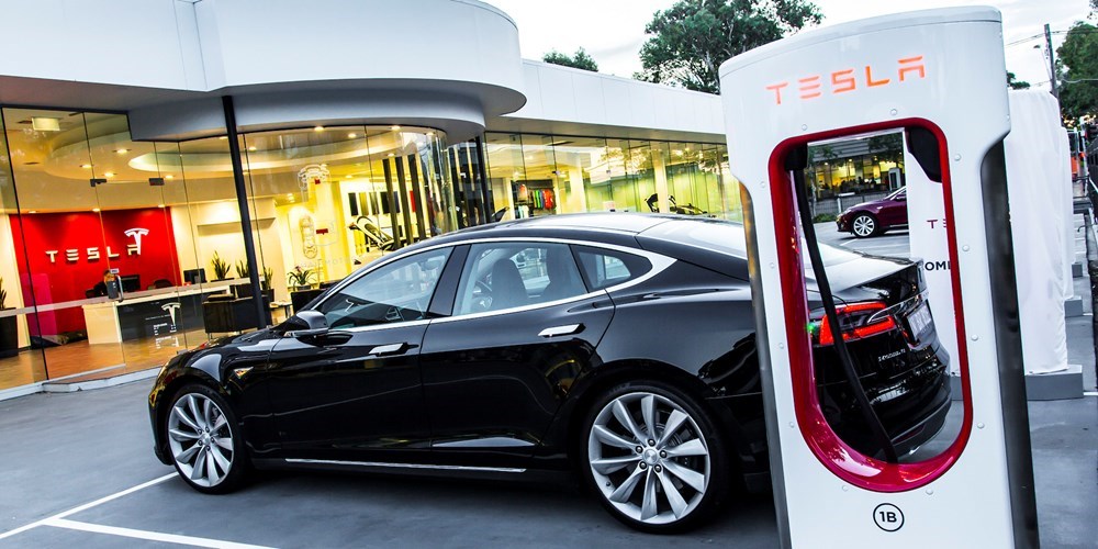 Tesla 'dream car' becomes a nightmare for NZ woman - Driven Car Guide