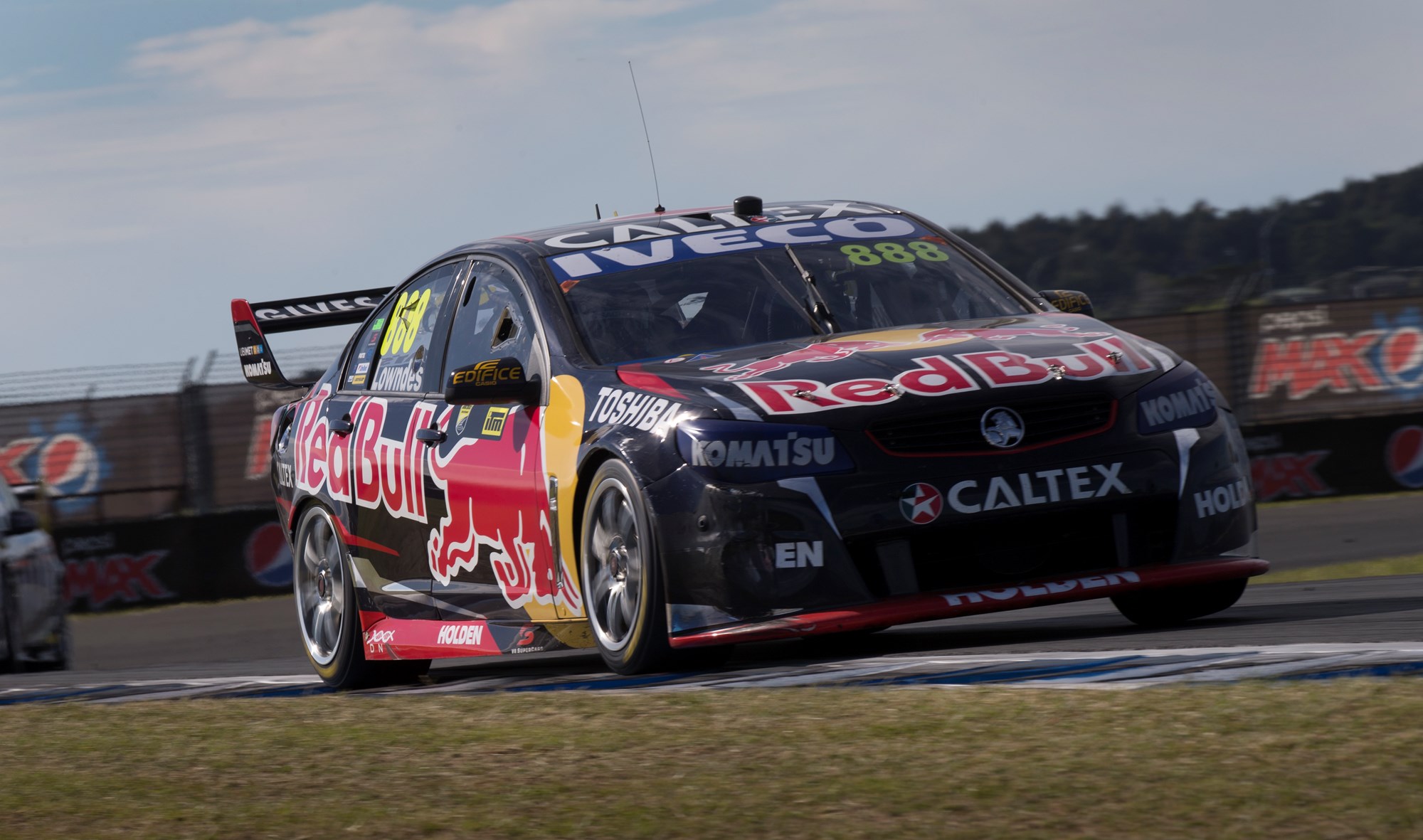 Craig Lowndes ready for street fight in V8 Supercars title p - Driven ...