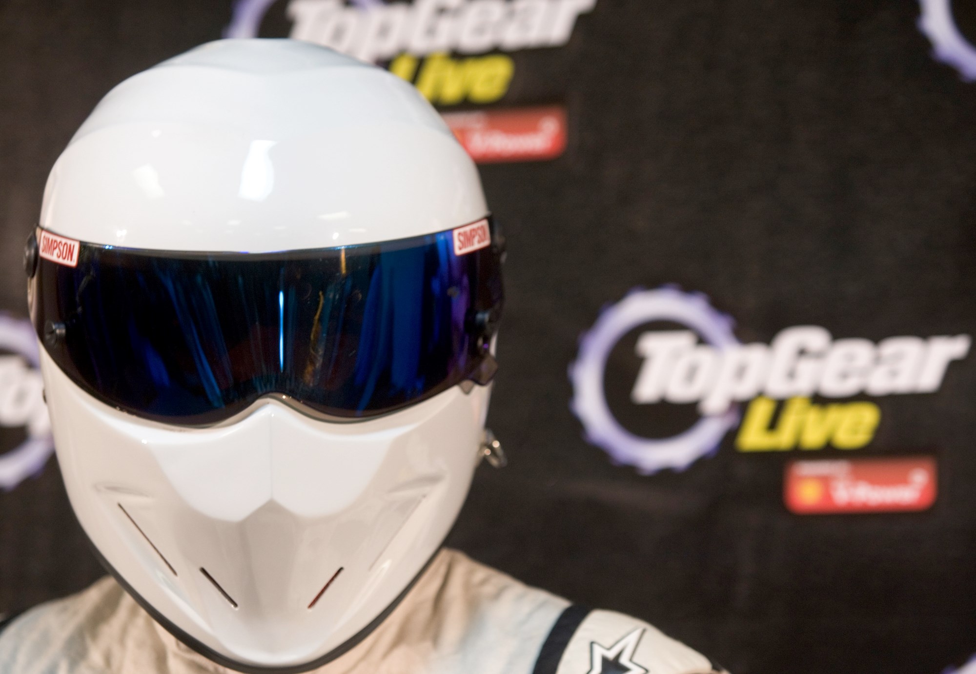 Silent Stig meets motormouth Dermot...and it's a TV car cras - Driven ...