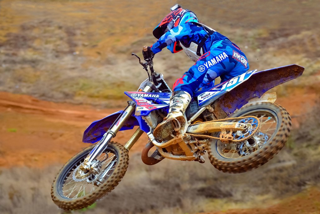 Motocross: Battle to decide King of Mountain - Driven Car Guide