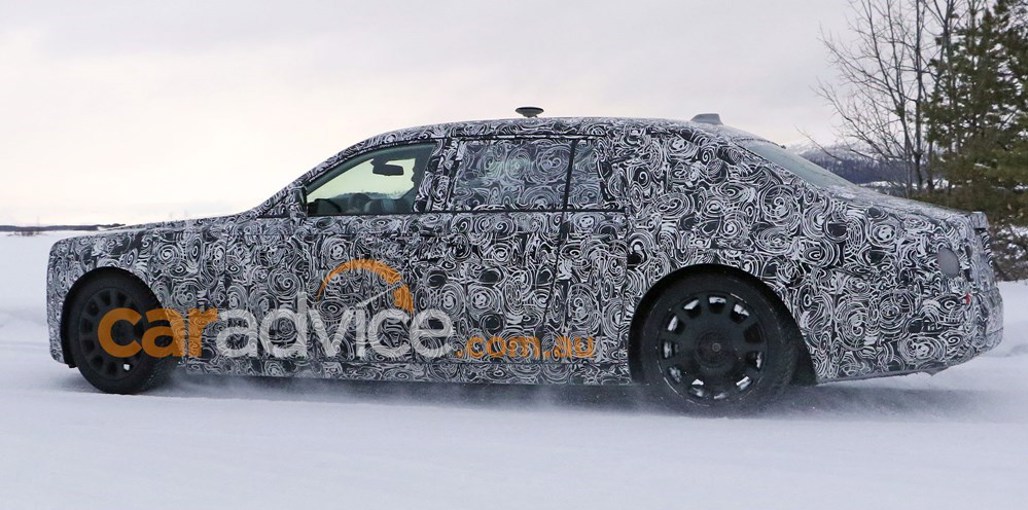 2017 Rolls-Royce Phantom spy photos - Driven Car Guide